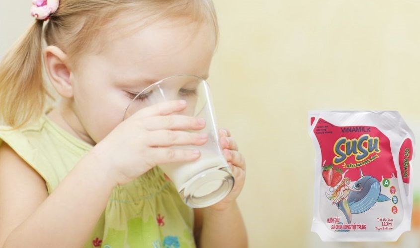 Trẻ uống nhiều sữa susu có tốt không? Nên uống lúc nào?